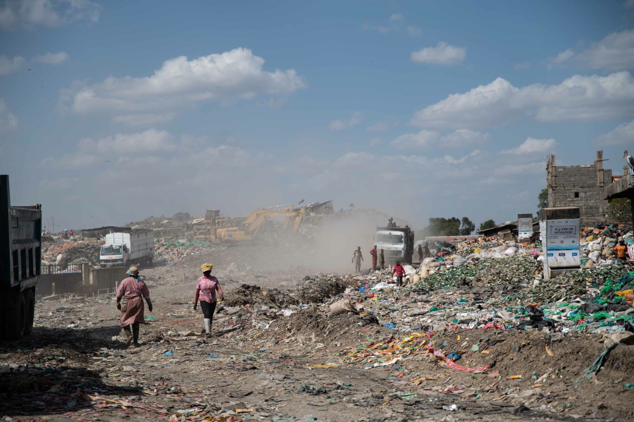Dandora, o l’Inferno che Dante scriverebbe ai nostri giorni: un viaggio ...